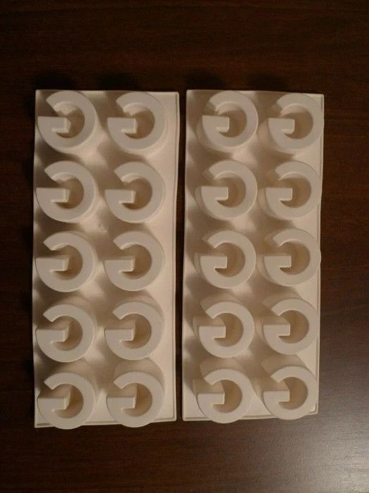Gucci GUCCI SIGNATURE "G"'s ICE CUBES SET OF TWO ICE TRAYS | Grailed