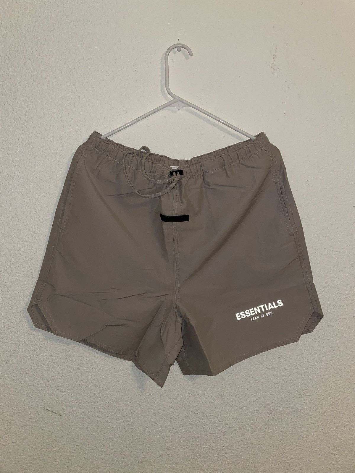 Fear of God × Ssense Fear of God Essentials Moss Volley Reflective ...