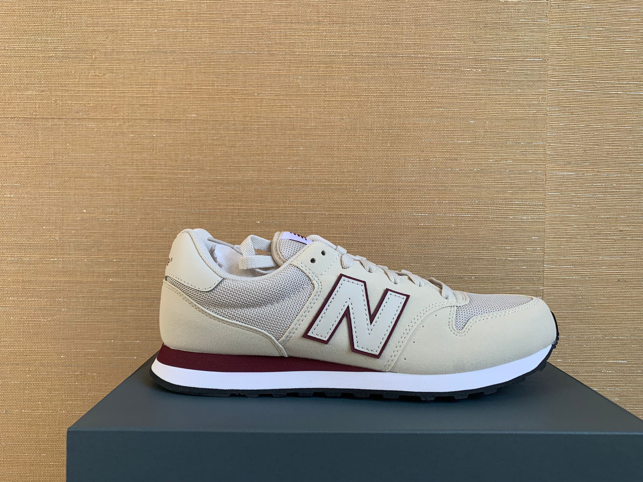 New Balance M500 Trainers in Ivory | Grailed