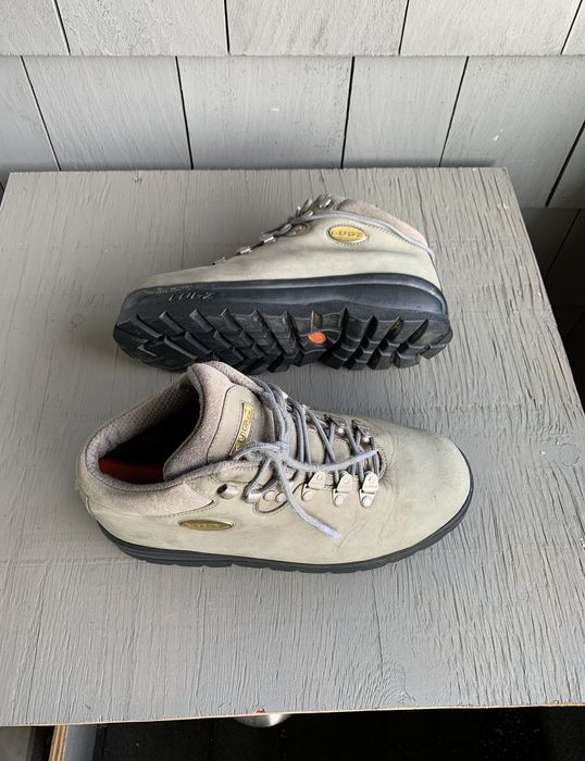 Vintage 90s Putty Gray Suede Lugz Boots | Grailed