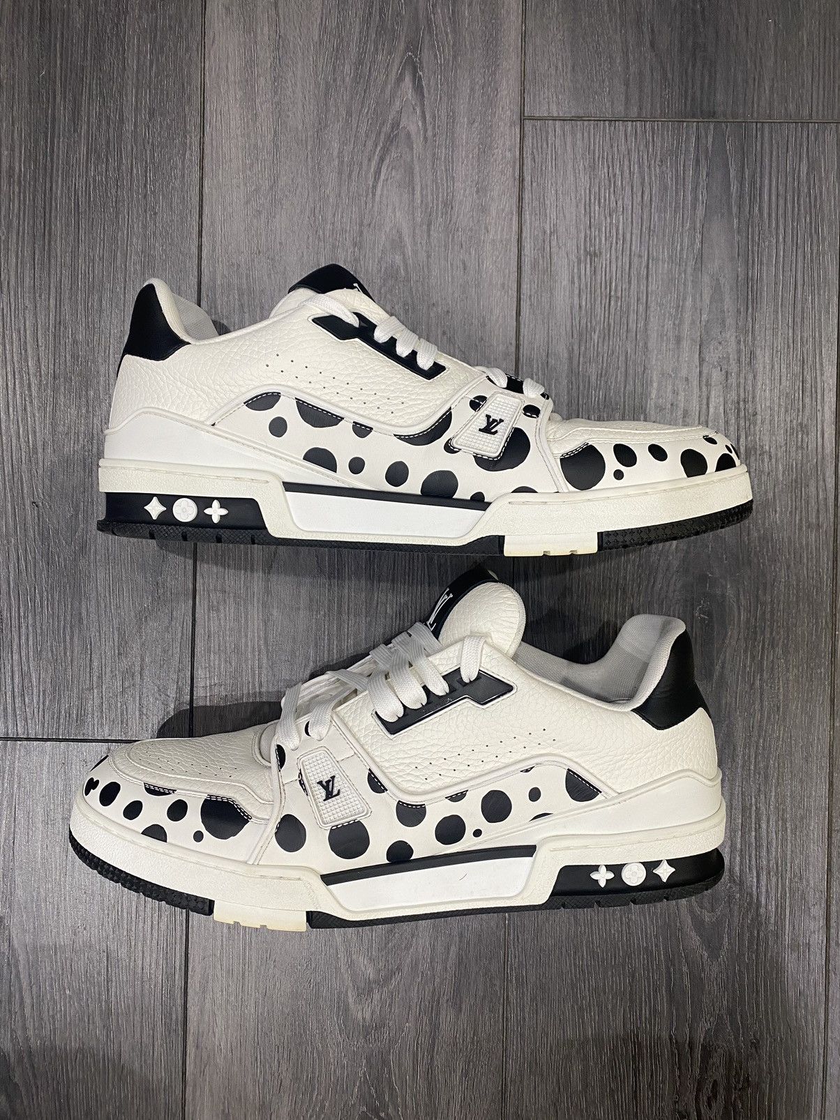 Louis Vuitton Louis Vuitton Yayoi Kusama Polka Dot Trainer Size 11 LV ...
