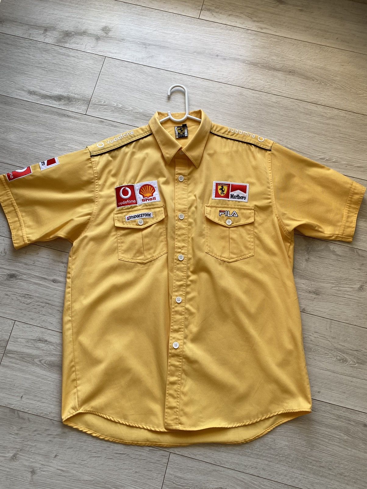 Ferrari × Marlboro × Vintage Vintage Ferrari Vodafone Marlboro & Shell ...