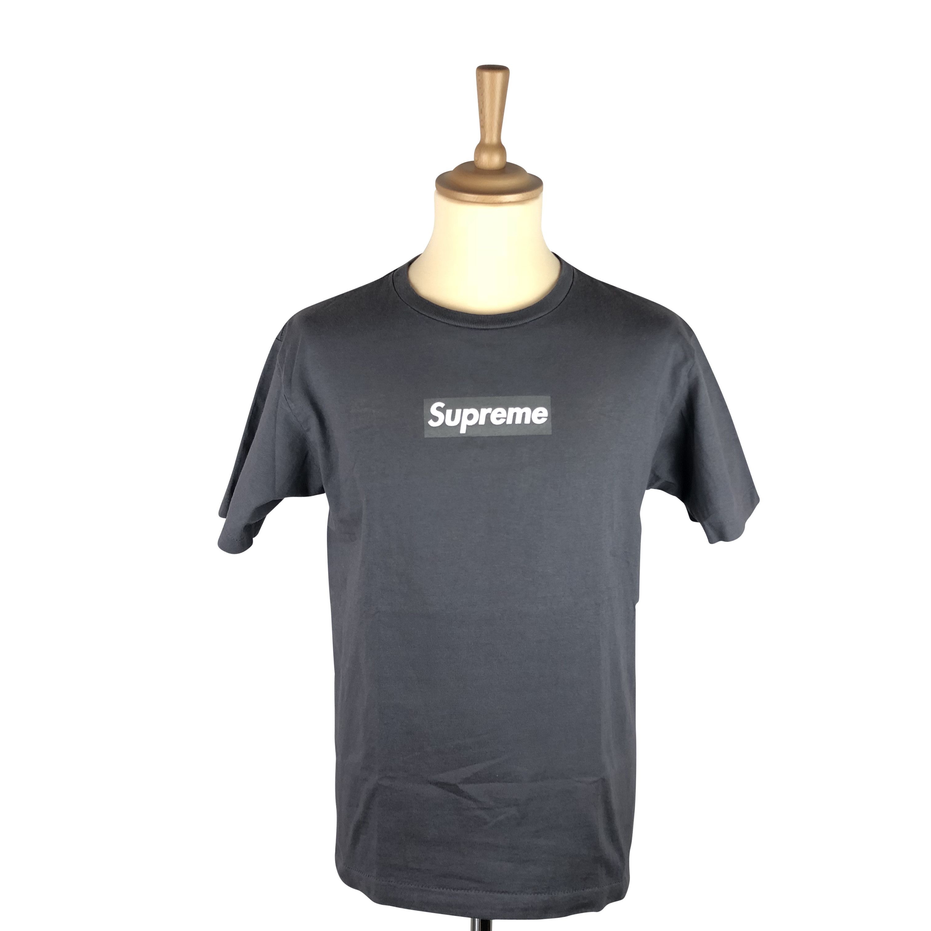 Supreme supreme dark grey on dark grey box logo tee | Grailed