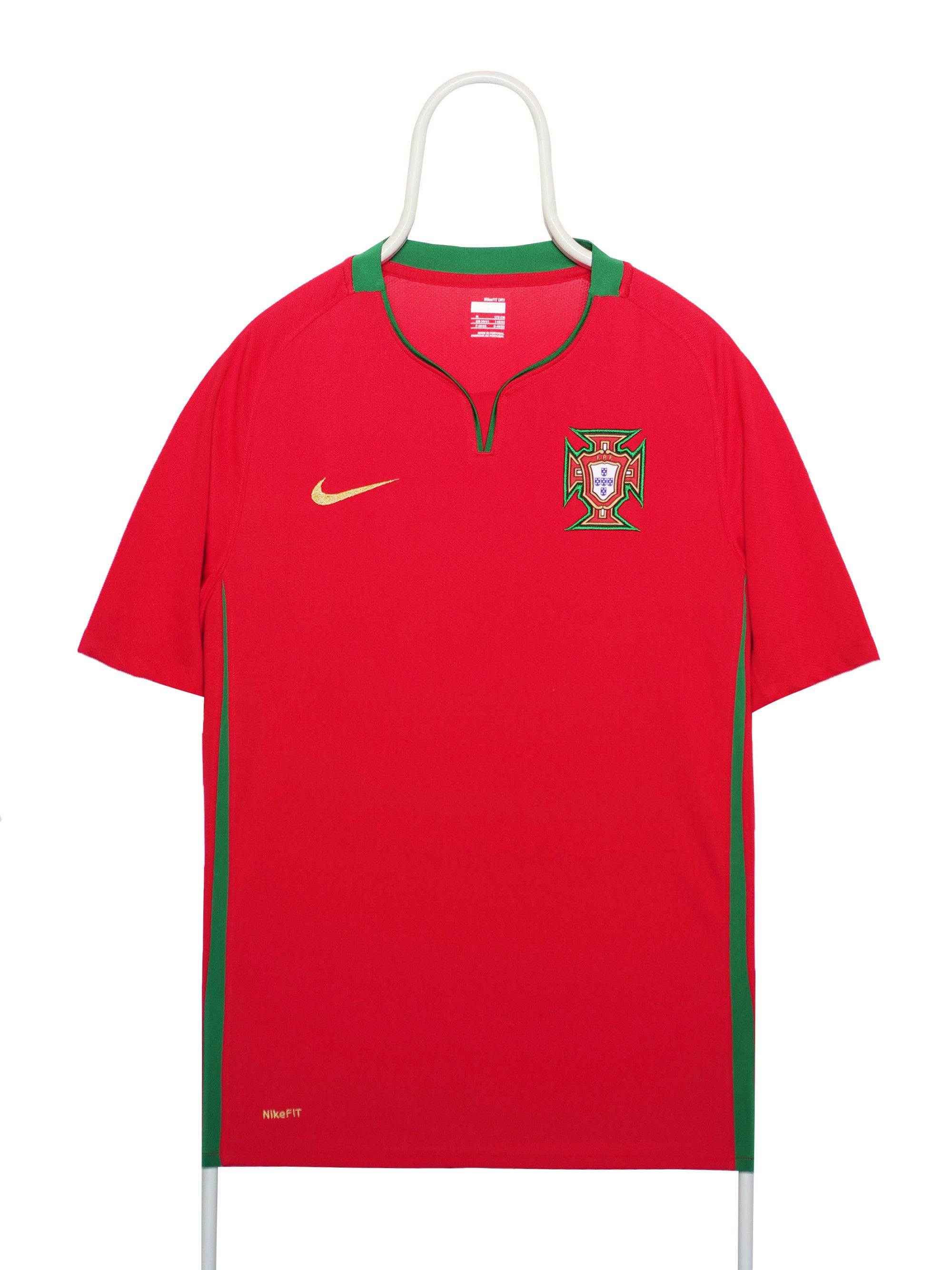 Nike × Soccer Jersey Nike Portugal home 2008 - 2009 years soccer jersey ...