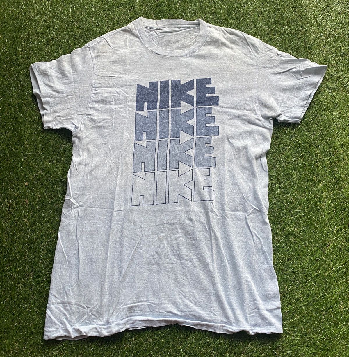 Nike VINTAGE NIKE BLOCK LOGO T SHIRT | Grailed