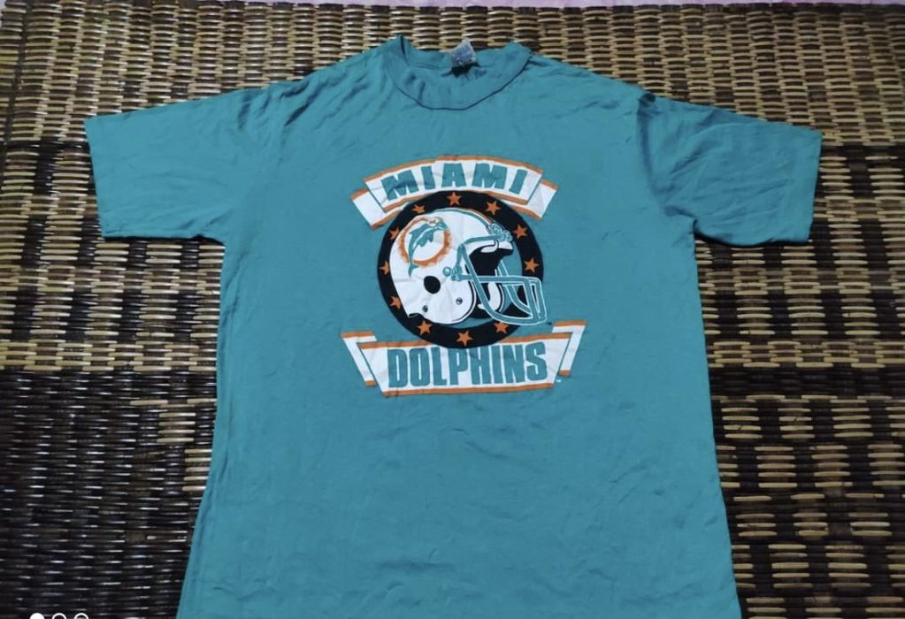 Archival Clothing Miami Dolphins by garan T-shirt made in Usa SS T ...