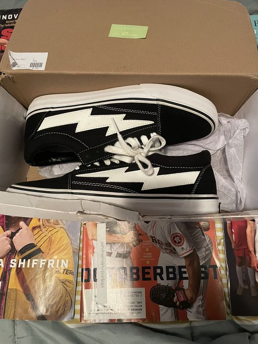 Vintage Ian Connor Revenge x Storm | Grailed