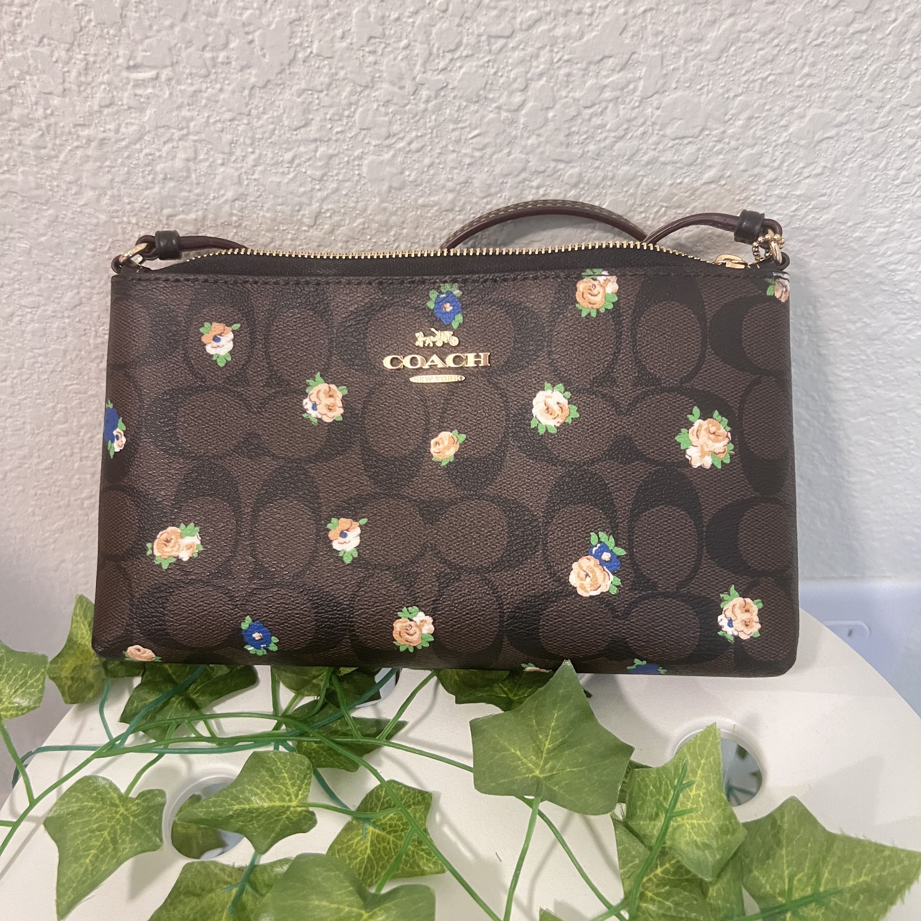 Coach Zip Top Crossbody In Signature With Vintage Mini Rose Print | Grailed