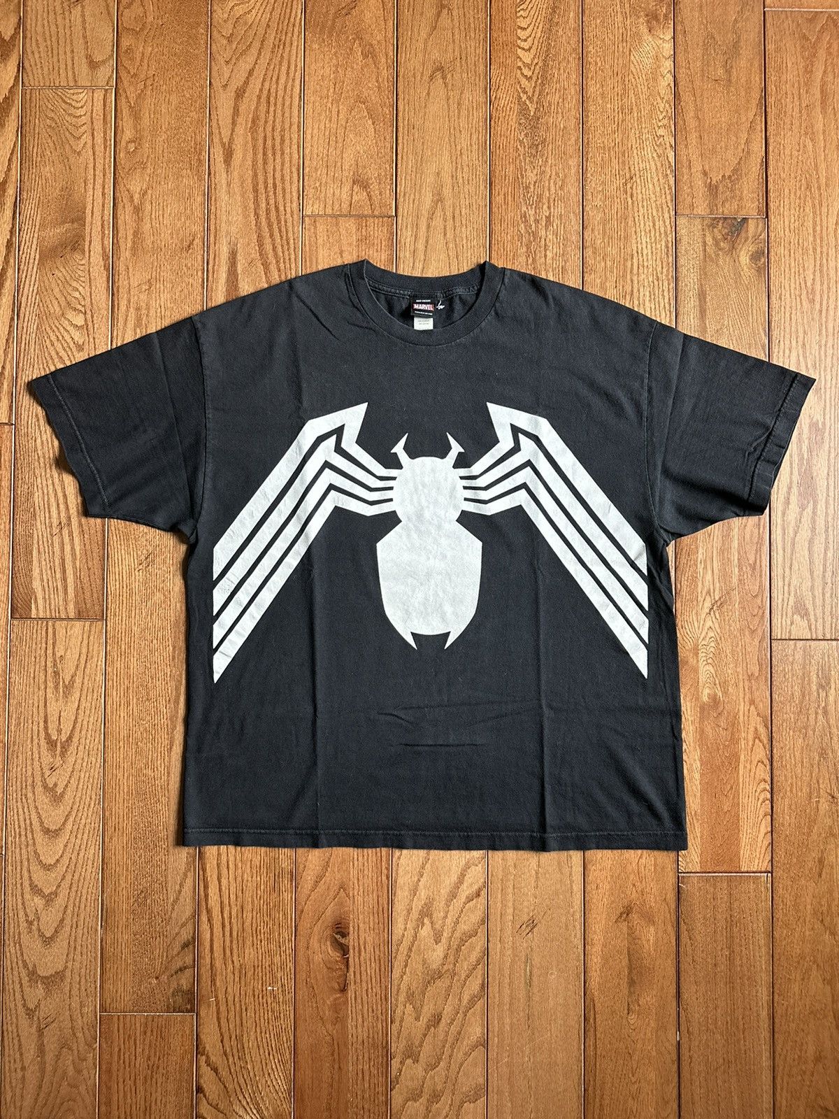 Mad Engine × Marvel Comics × Vintage Vintage Marvel Mad Engine Venom ...