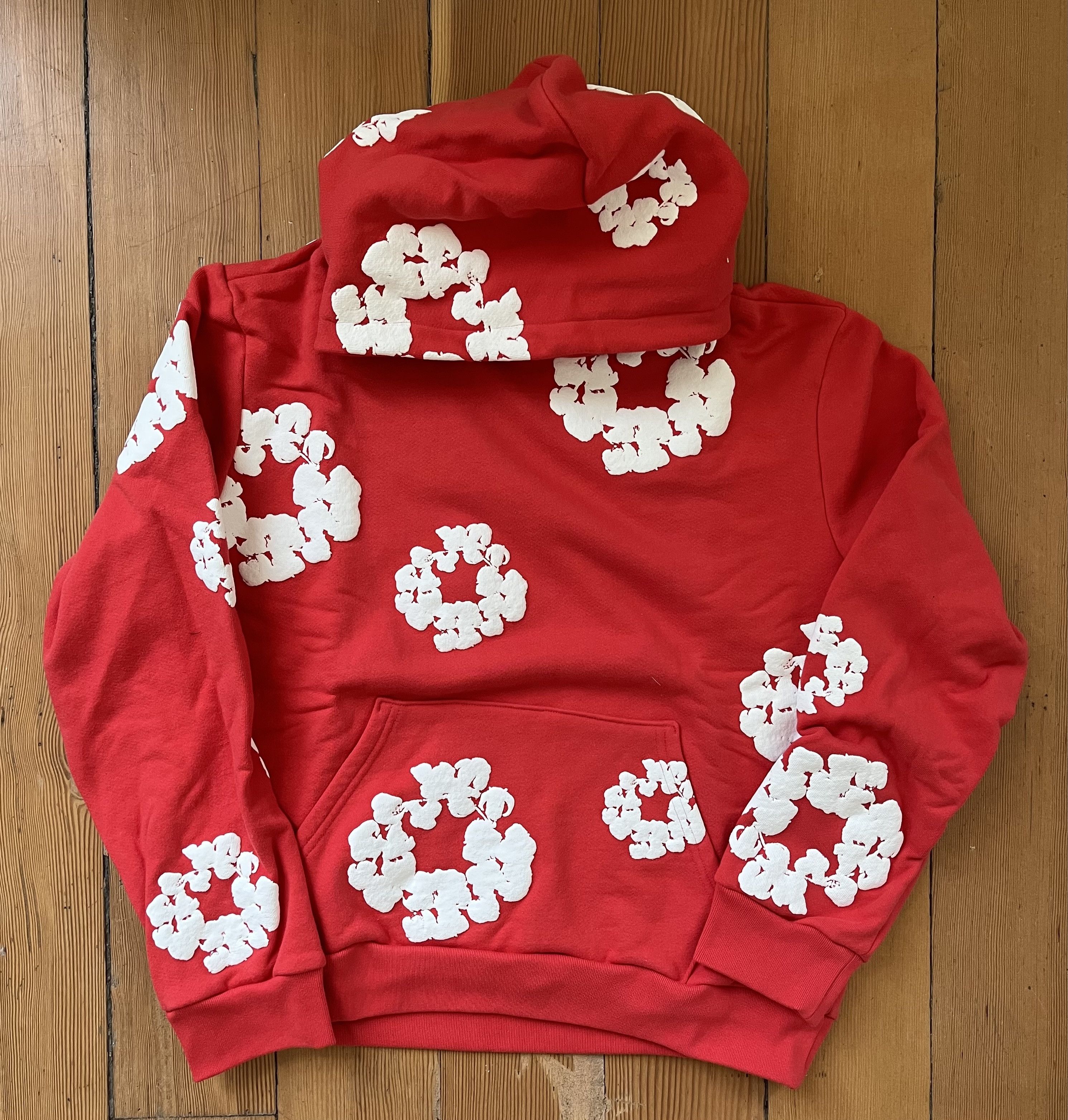 DENIM TEARS COTTON WREATH HOODIE XL RED | Grailed