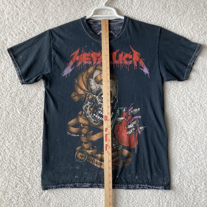 Metallica Metallica mens explosive heart t shirt | Grailed