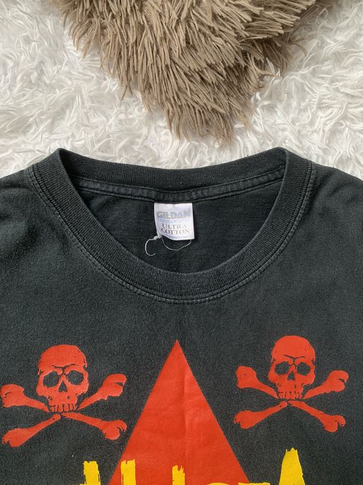 Vintage Vintage 90s CHELSEA Stand Out Band Punk Skulls T-Shirt | Grailed