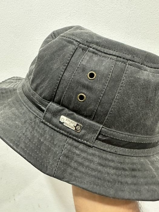 Balmain 🔥Vintage🔥 Ivoire De Balmain Bucket Hat | Grailed