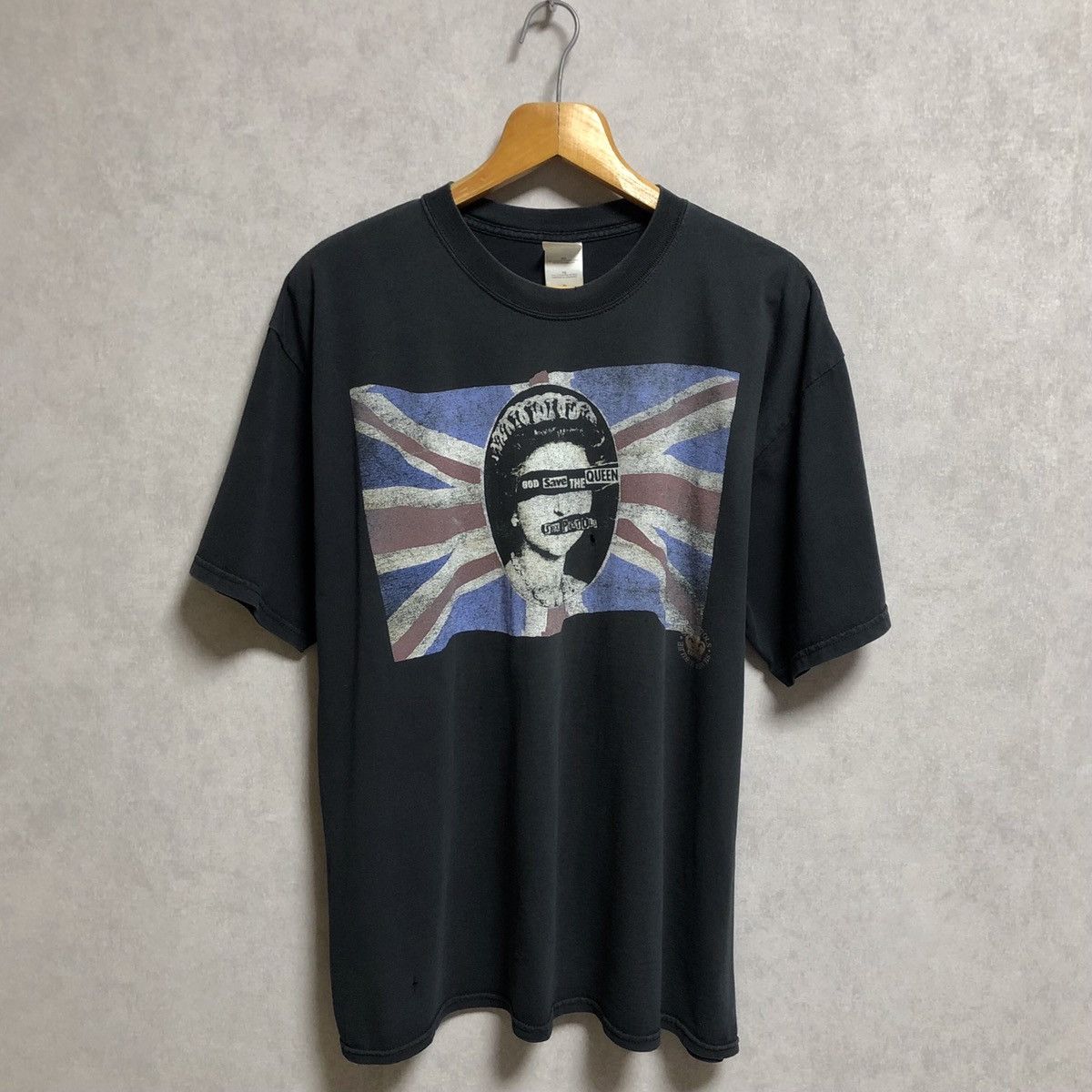 Vintage Vintage 2002 Sex Pistols God Save The Queen Silver Jubil Tee