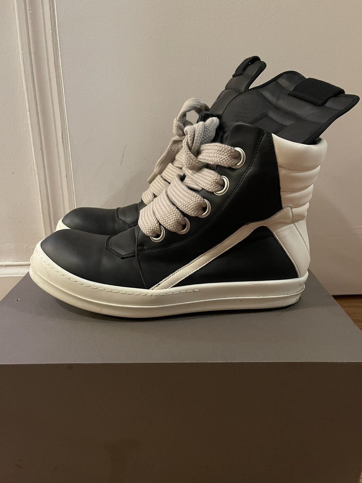 Rick Owens RICK OWENS Black Jumbo Laces Geobasket Sneakers | Grailed