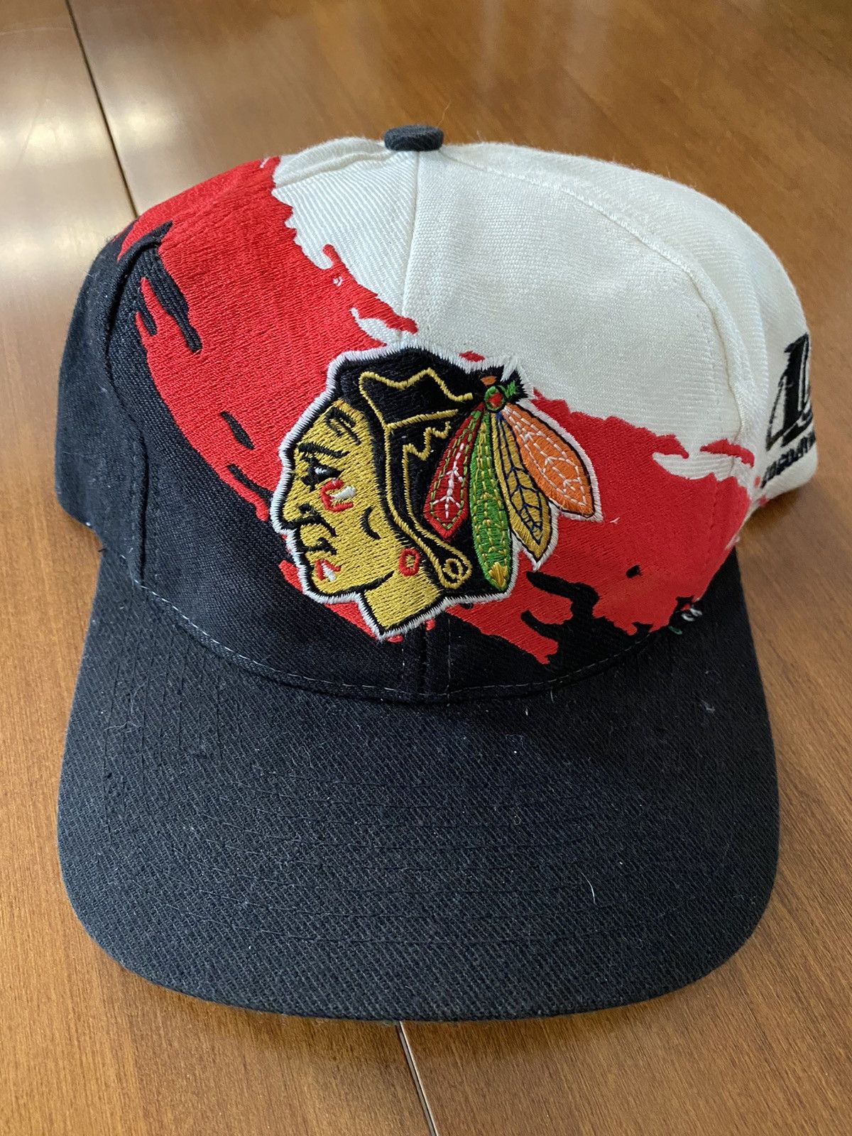 Logo Athletic × Vintage Vintage Chicago Blackhawks Logo Athletic Splash ...