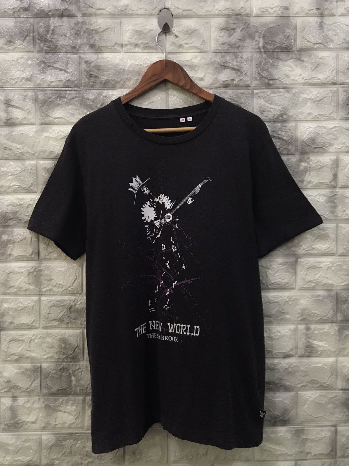 Cartoon Network × Uniqlo The New World The SK Brook Anime | Grailed