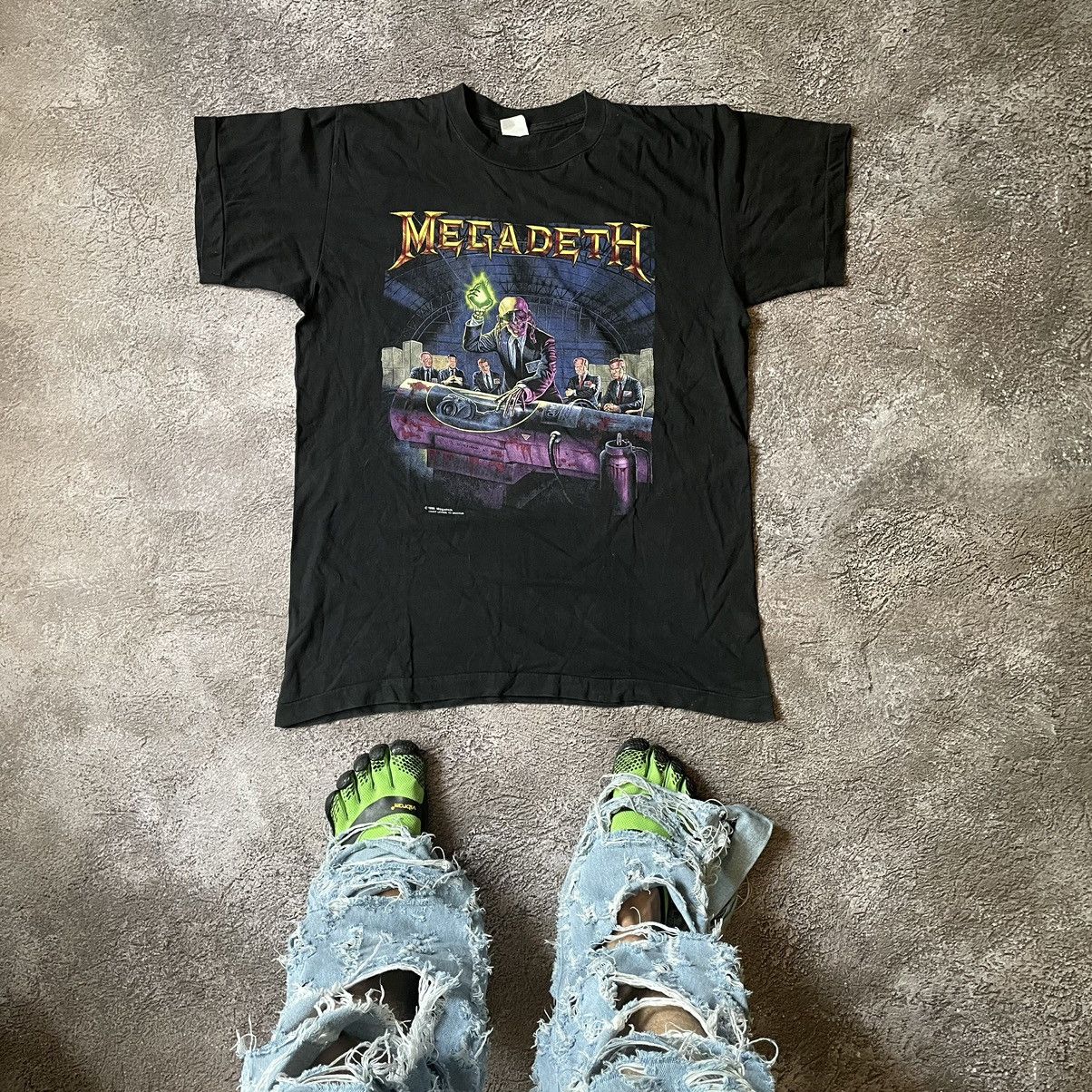 Band Tees × Streetwear × Vintage Vintage 90s MEGADEATH ABSTRACT CREEPY ...