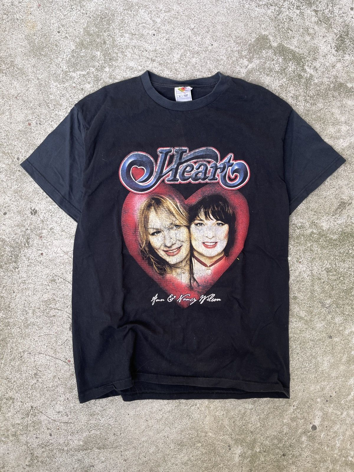 Vintage VINTAGE HEART BAND TEE DREAMBOAT ANNIE ORIGINAL LARGE | Grailed