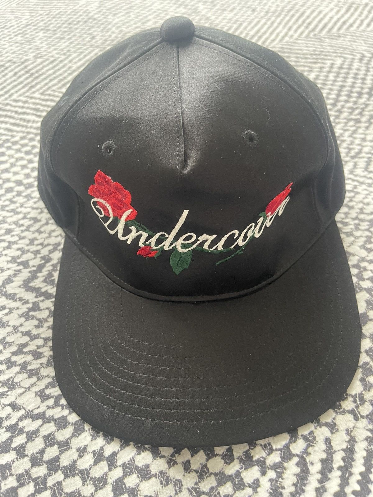 Jun Takahashi × Undercover ROSES UNDERCOVER SATIN HAT | Grailed