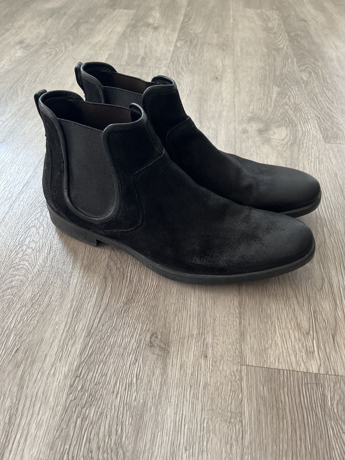 John Varvatos John Varvatos Chelsea boots | Grailed