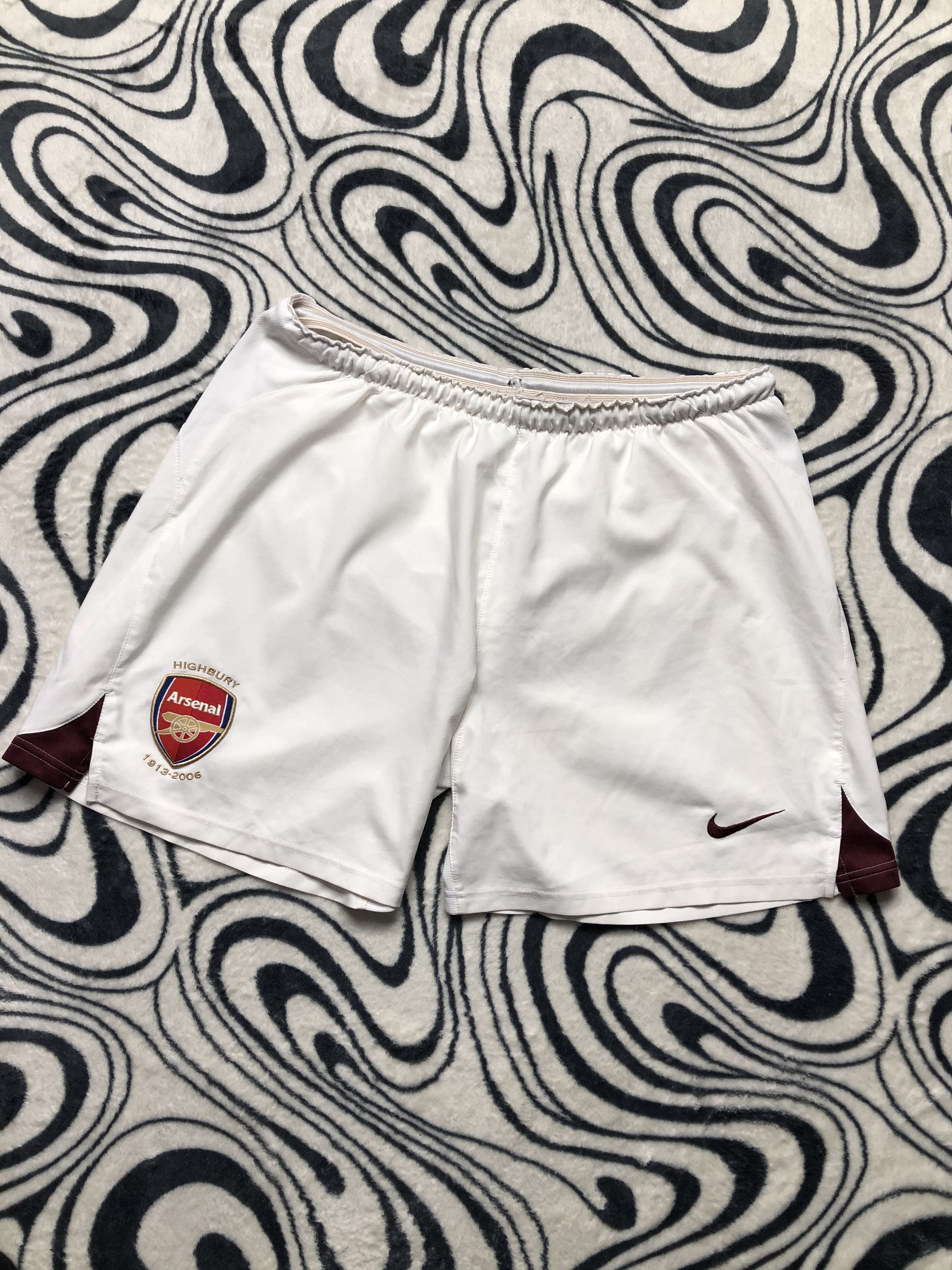 Nike × Soccer Jersey × Vintage Vintage Nike Arsenal Shorts | Grailed