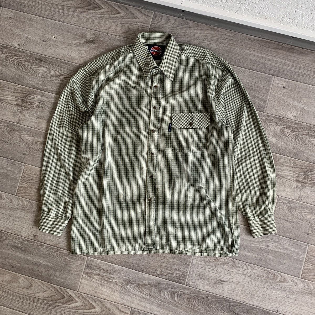 Vintage Dickies vintage small logo rare shirts | Grailed