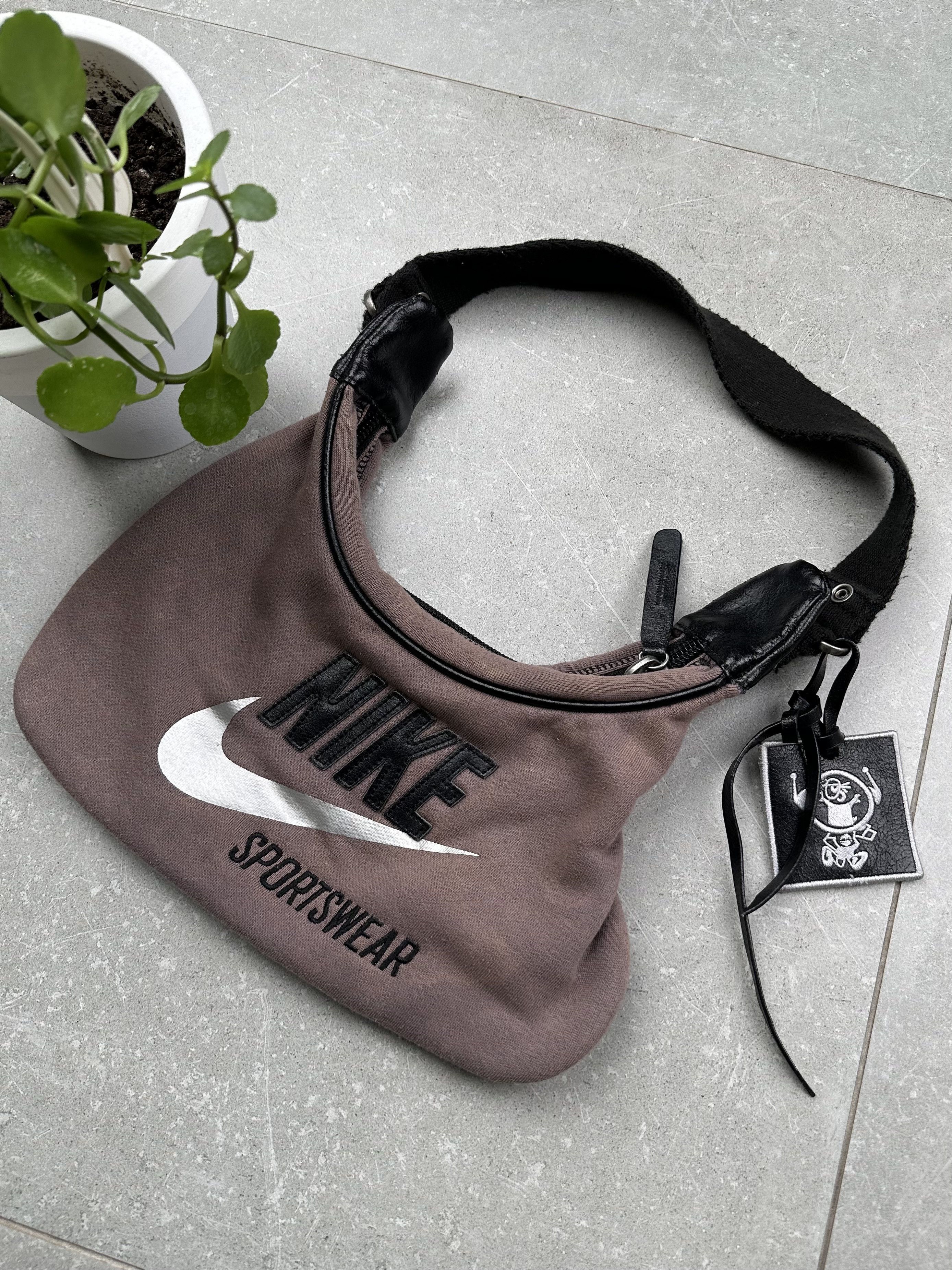 Nike Nike Vintage Sun Faded Bag | Grailed