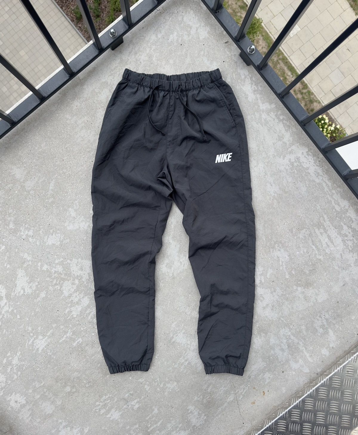 Nike × Streetwear × Vintage Vintage Nike nylon streetwear sweatpants ...