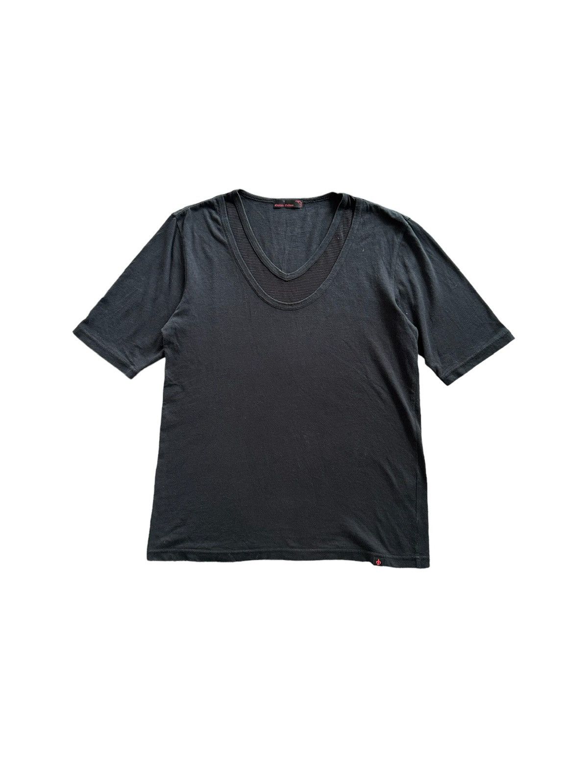 If Six Was Nine 2000's Costum Culture double neck black tee | Grailed