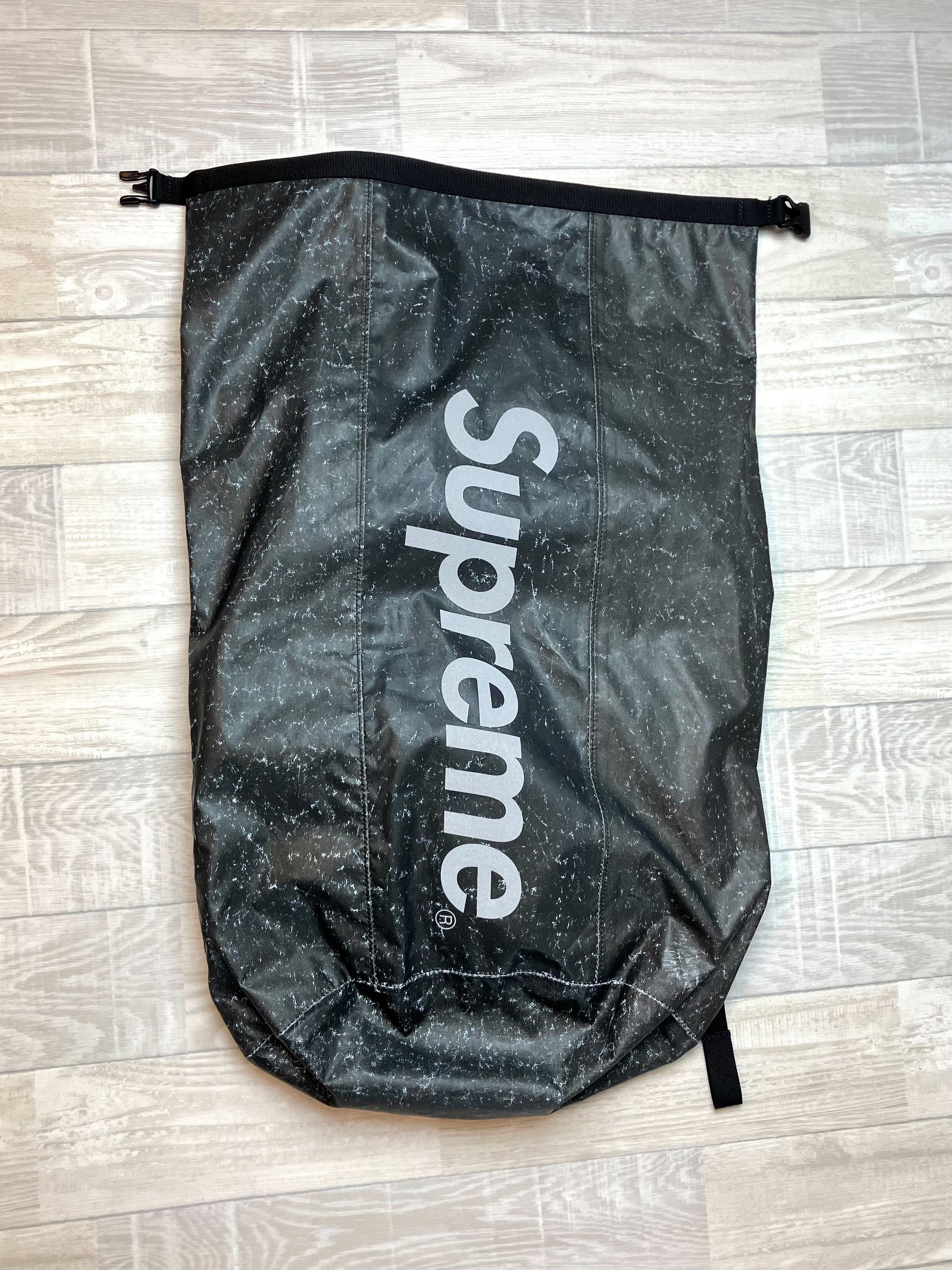 Supreme Supreme Waterproof Reflective Speckled Backpack Black | Grailed