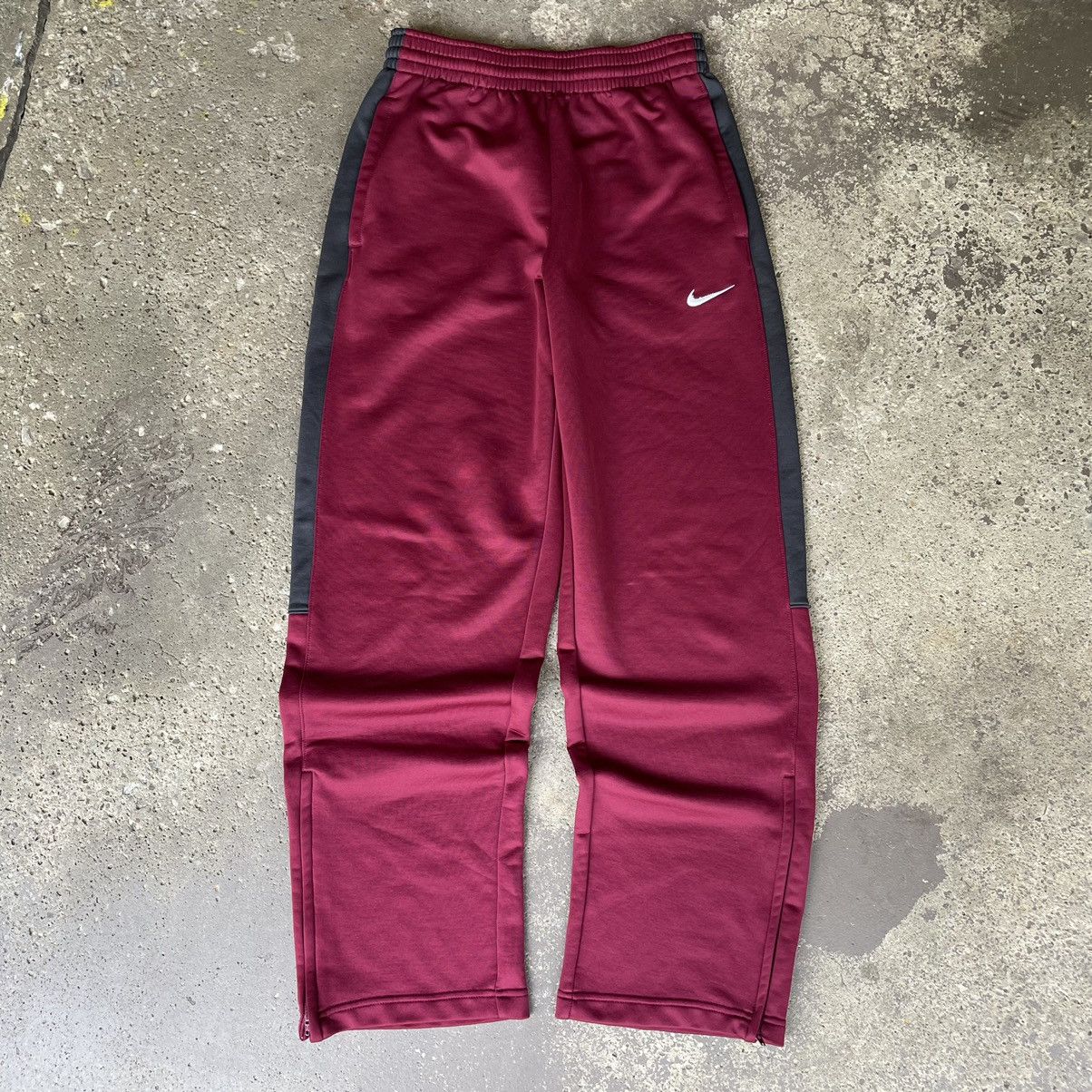 Nike × Streetwear NIKE DRI FIT ATHLETIC MAROON ESSENTIAL SWEATPANTS ...