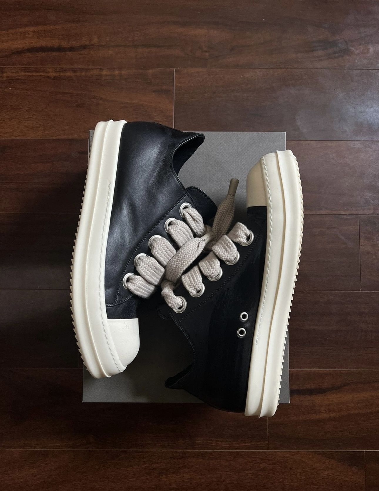 Rick Owens Rick Owens Jumbo Laces Low | Grailed