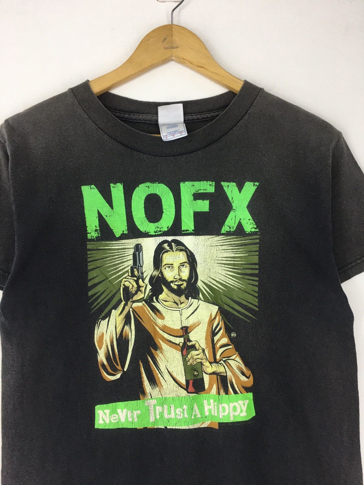 Band Tees × Vintage Rare design NOFX never trust a hippy fat wreck ...