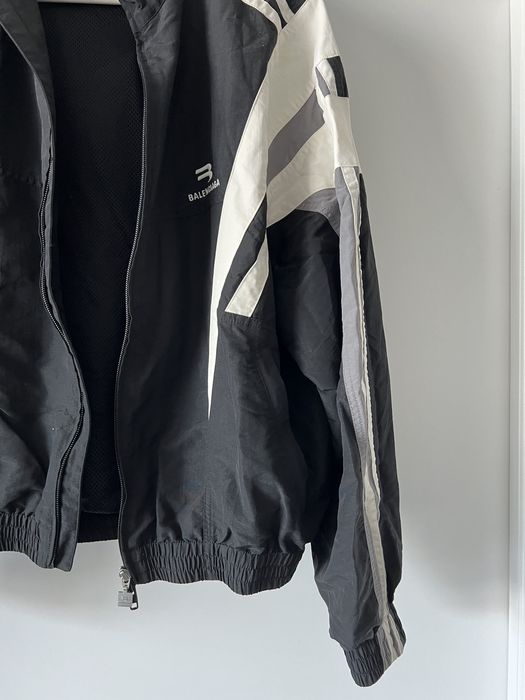 Balenciaga Balenciaga SS22 Sporty B Track Jacket | Grailed