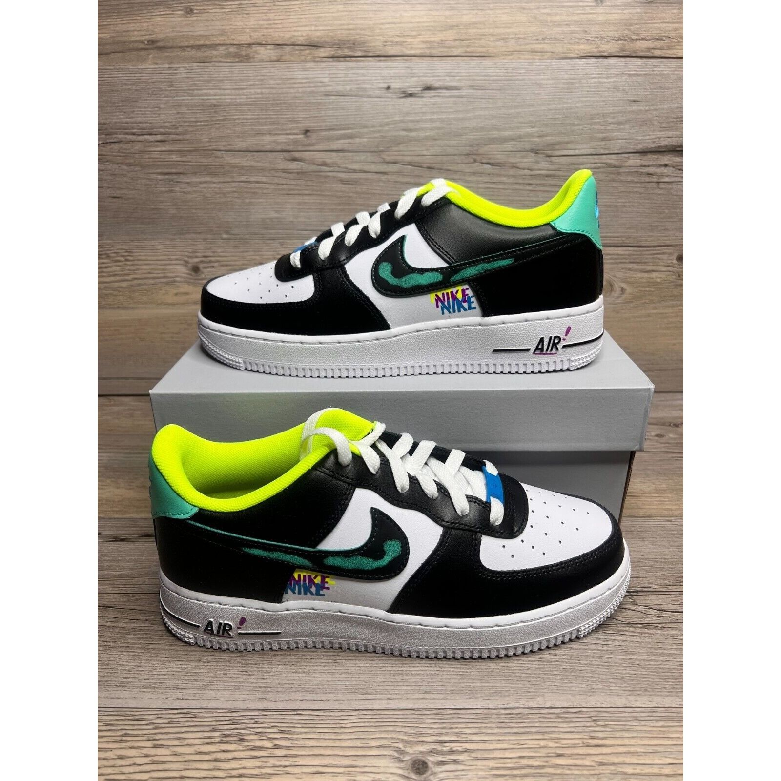 Nike Nike Air Force 1 GS Graffiti GS Size 6Y White Laser Blue | Grailed