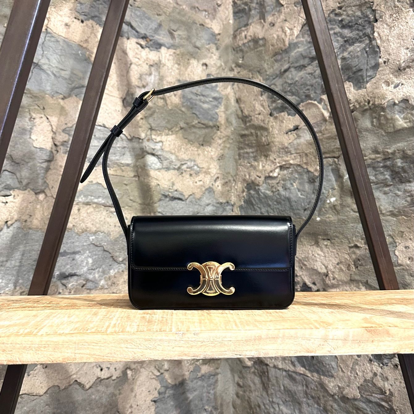 Celine Céline Black Shiny Calfskin Triomphe Claude Shoulder Bag | Grailed