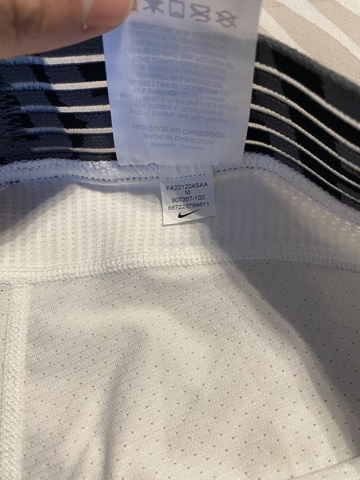 Nike NIKE EYBL 2023 WHITE COMPRESSION 3/4 TIGHTS | Grailed