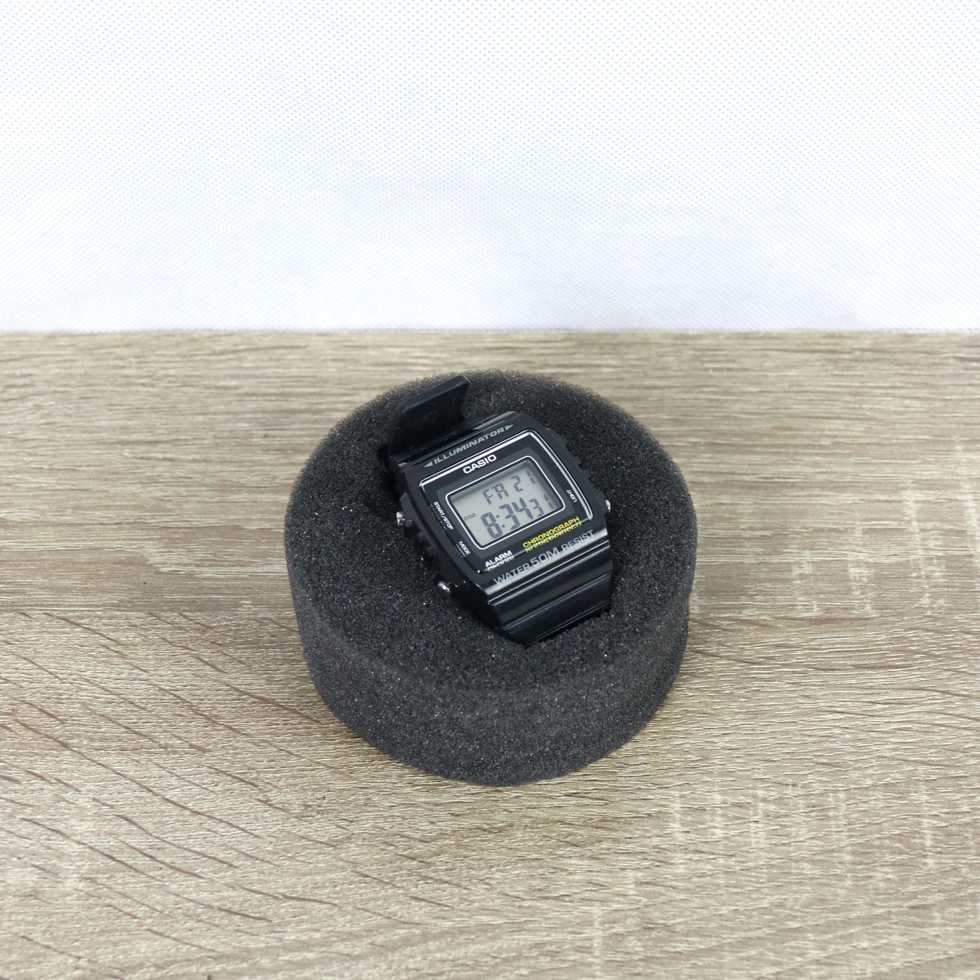 Casio × Japanese Brand × Streetwear Casio square vintage watch | Grailed