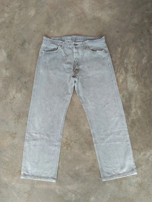 Vintage 80s Vintage Levi's 501 Made In USA Distressed Jeans 36x28 | Grailed