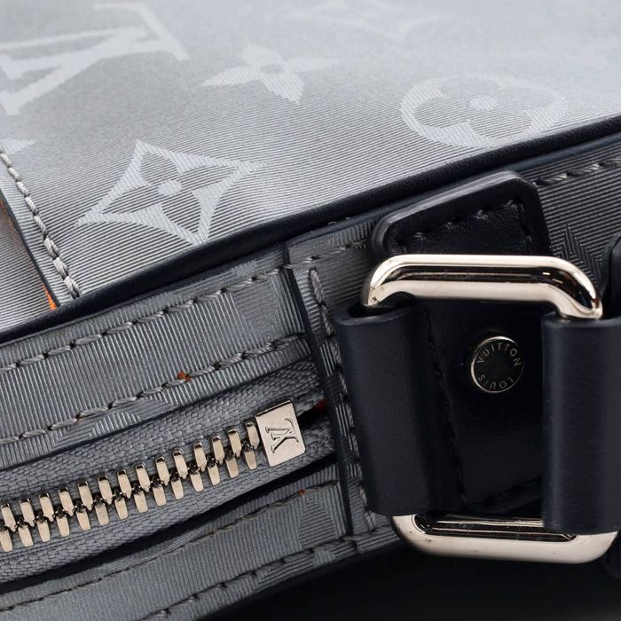 Louis Vuitton Alpha Messenger Bag Limited Edition Monogram Satellite ...