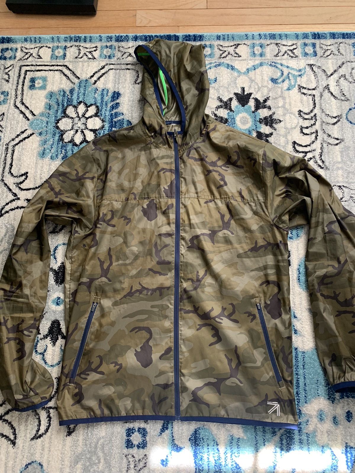 New Balance NB 0683 Light Hooded Running Jacket | Grailed