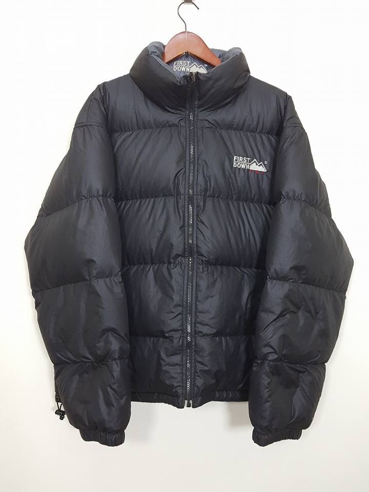 Vintage FIRST DOWN USA BLACK GREY DOWN PUFFER REVERSIBLE JACKET | Grailed