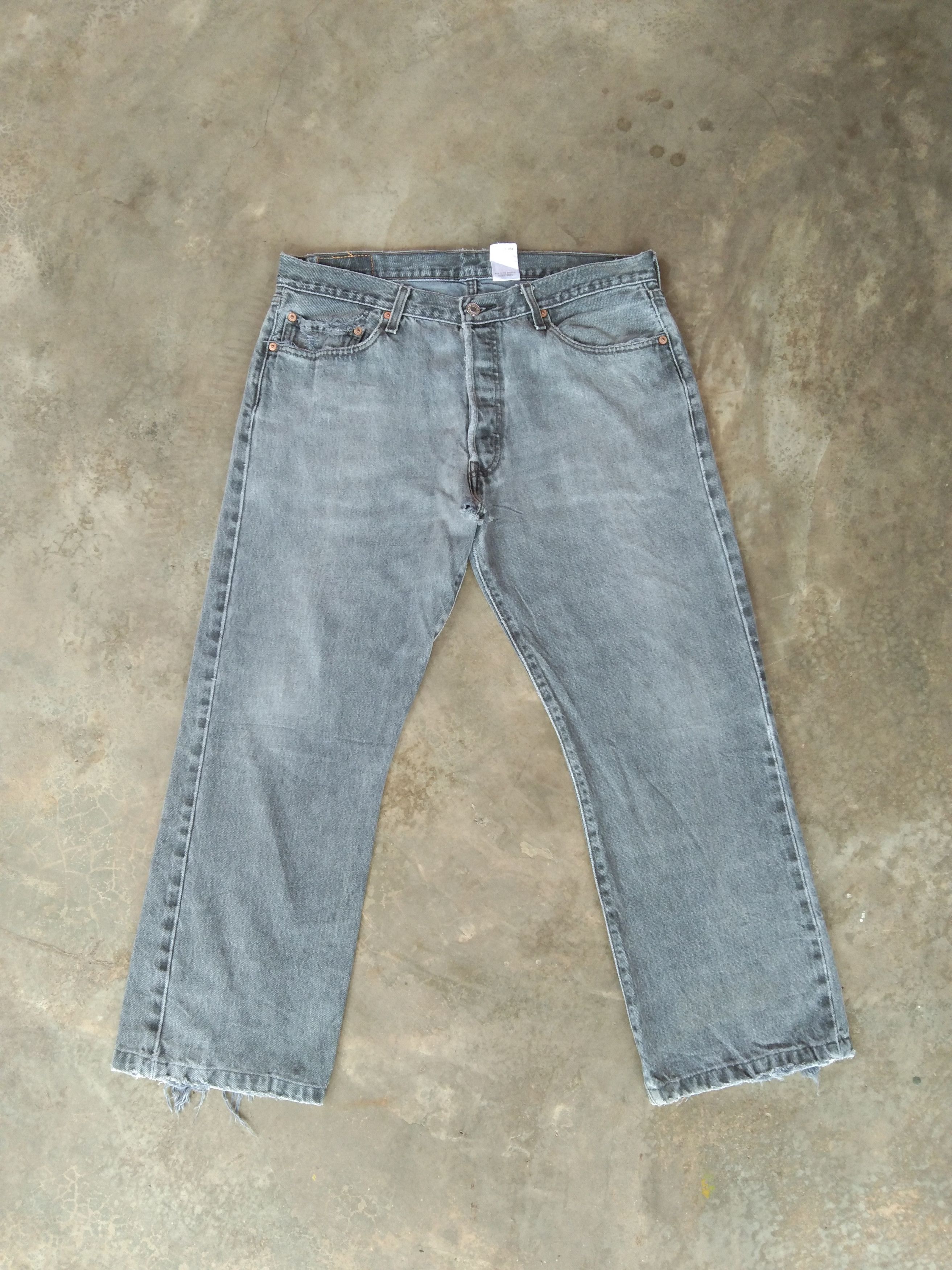 Levi's × Streetwear × Vintage Vintage Levi's 501 Grey Distressed Jeans ...