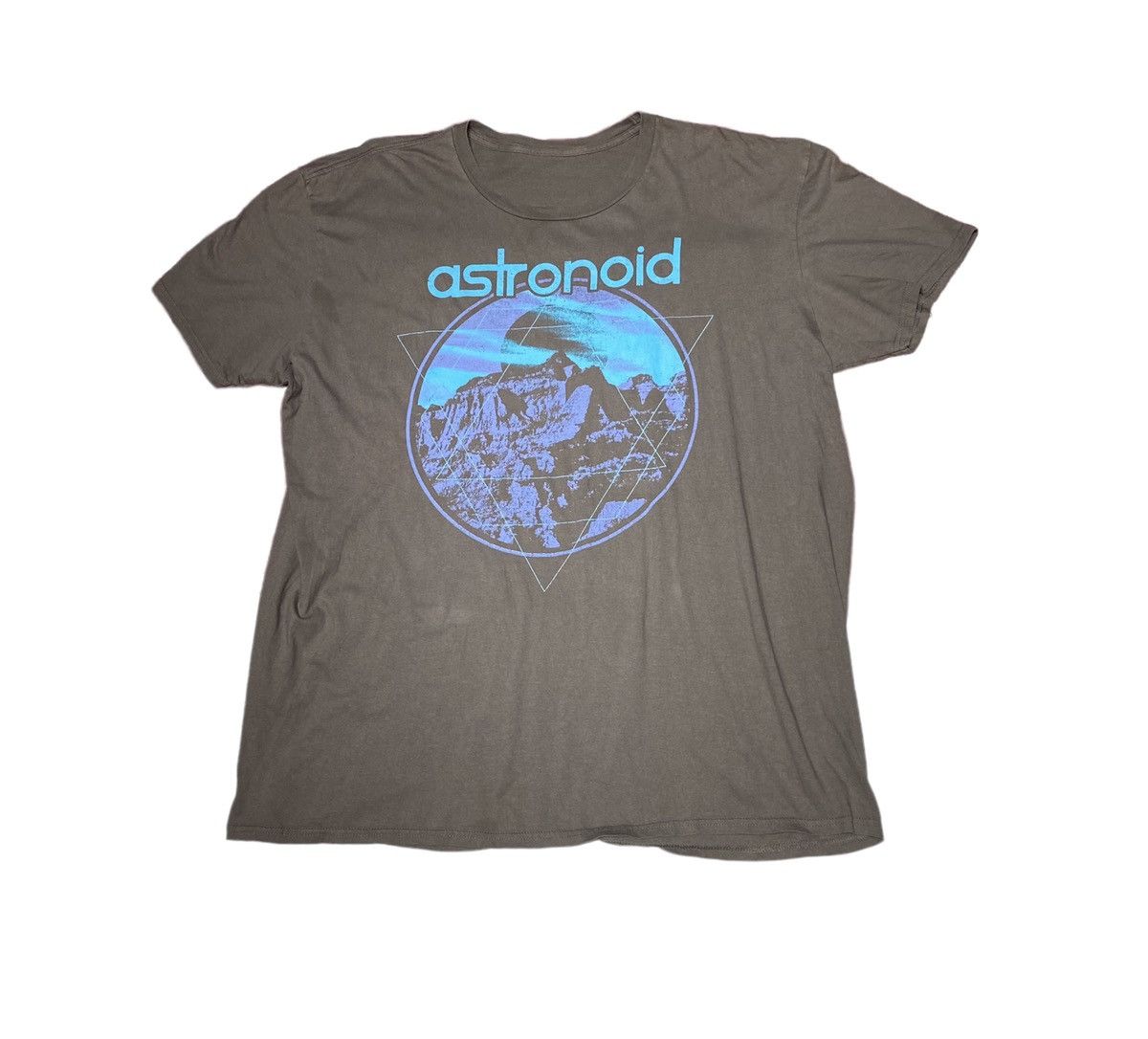 Alternative × Band Tees × Rare Astronoid post-metal band oversized T ...