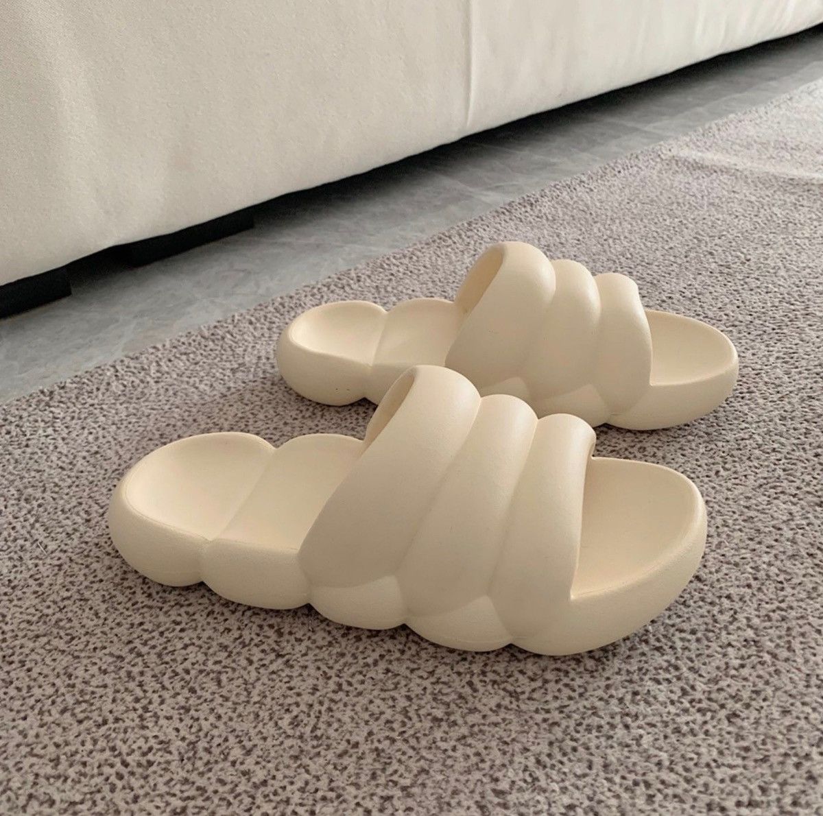 Streetwear Unisex Puffer Sandal Slides | Grailed