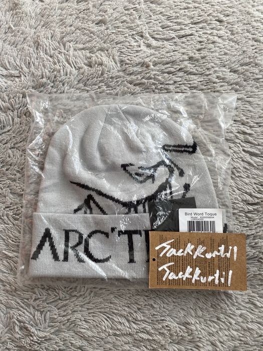 Arc'Teryx Arcteryx Bird Word Toque Beanie Orca Color | Grailed Arc'Teryx Arcteryx Bird Word Toque Beanie Orca Color | Grailed