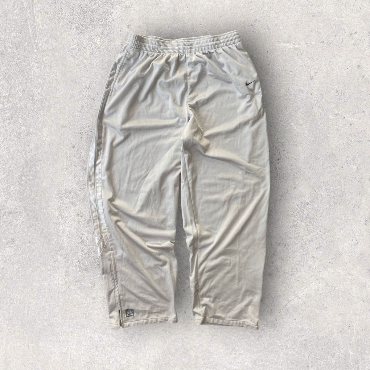 Nike Vintage Nike Baggy Y2K Parachute Track Pants | Grailed