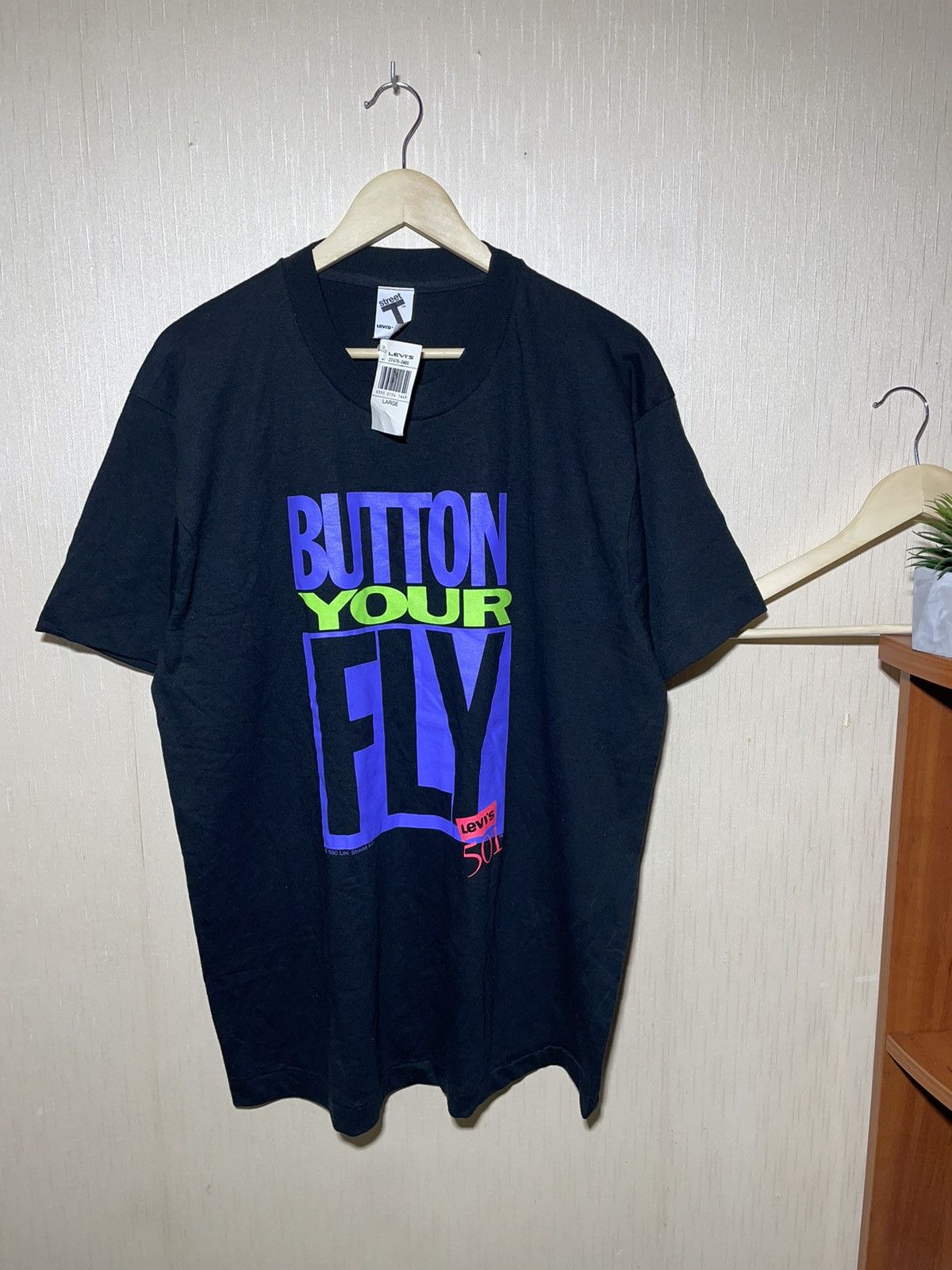 Levi's Vintage Clothing × Streetwear × Vintage Levi’s 1990 new T shirt ... Levi's Vintage Clothing × Streetwear × Vintage Levi’s 1990 new T shirt ...