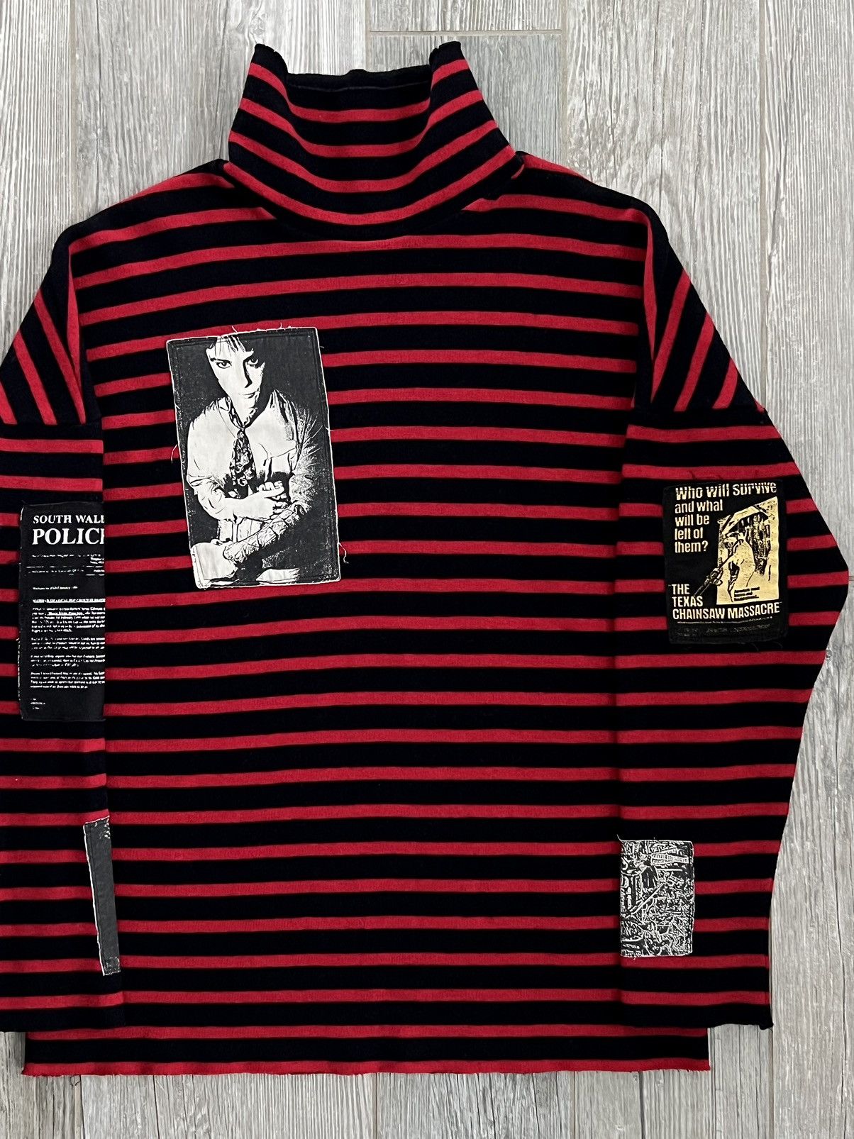 Raf Simons AW2001-2002 Raf Simons Riot Riot Riot Red Patch Turtleneck ...